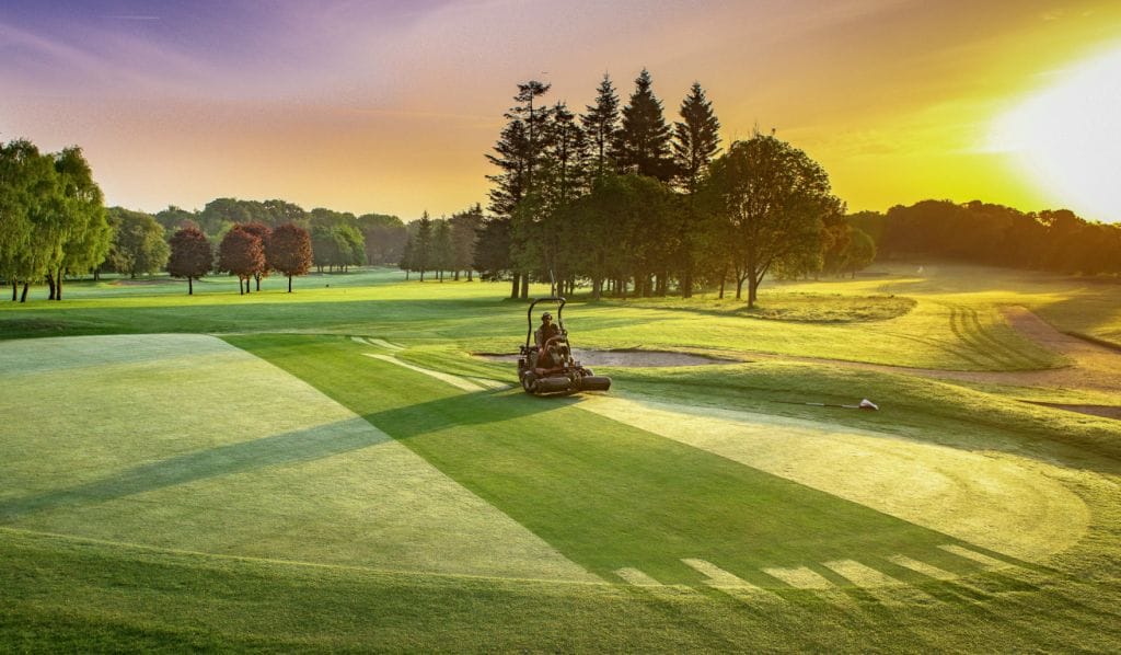 Corporate, Charity & Seasonal Golf Days in Surrey | Hoebridge Golf Centre